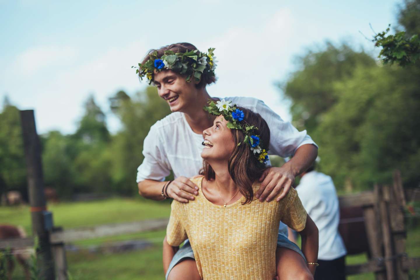 Celebrate Midsummer in Sweden in 2025 | Visit Sweden